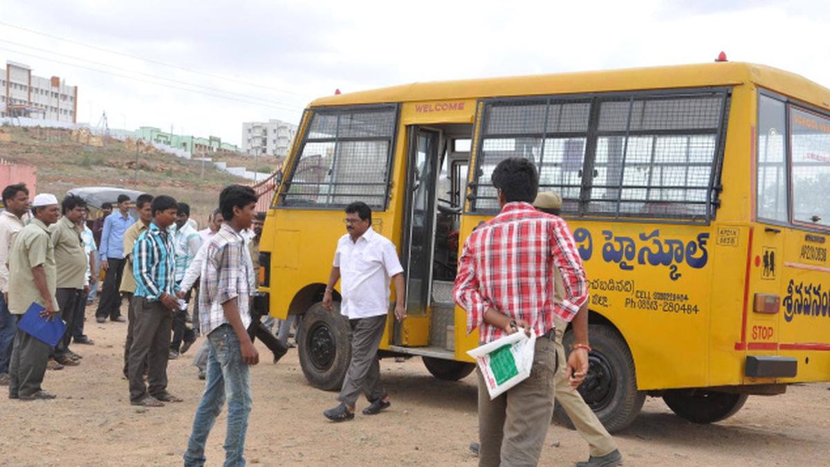 School vehicles under the eagle eye of road transport officials - The Hindu