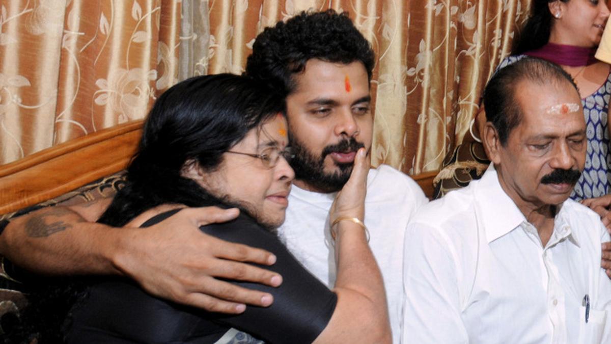 Sreesanth returns home - The Hindu