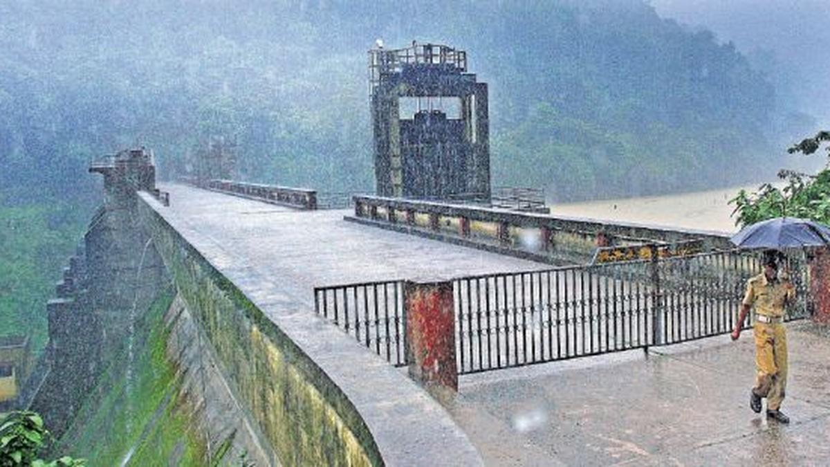 Storage position improving at Sabarigiri - The Hindu