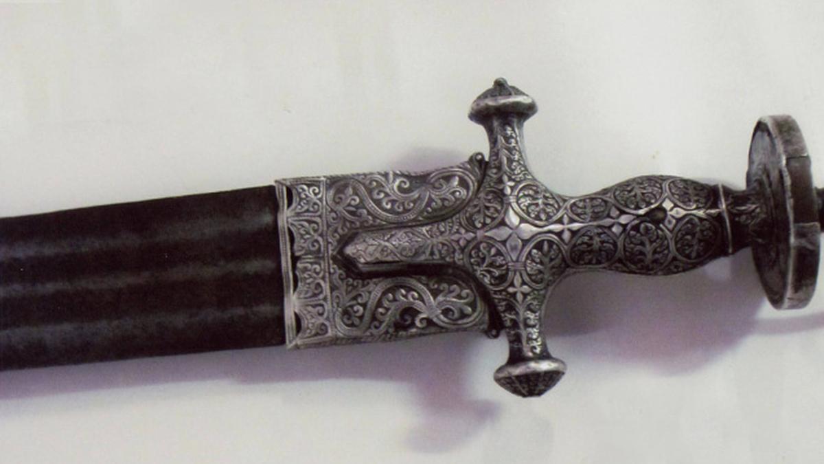 Velu Thampi Dalawa’s sword of rebellion takes centre stage - The Hindu