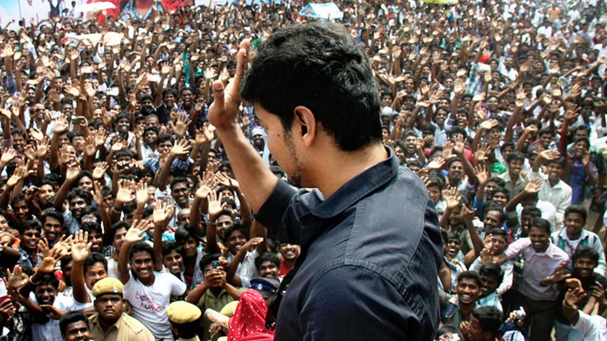 Vijay delighted with fans’ initiative - The Hindu