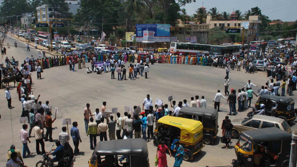 Demand to induct Motamma into Cabinet - The Hindu