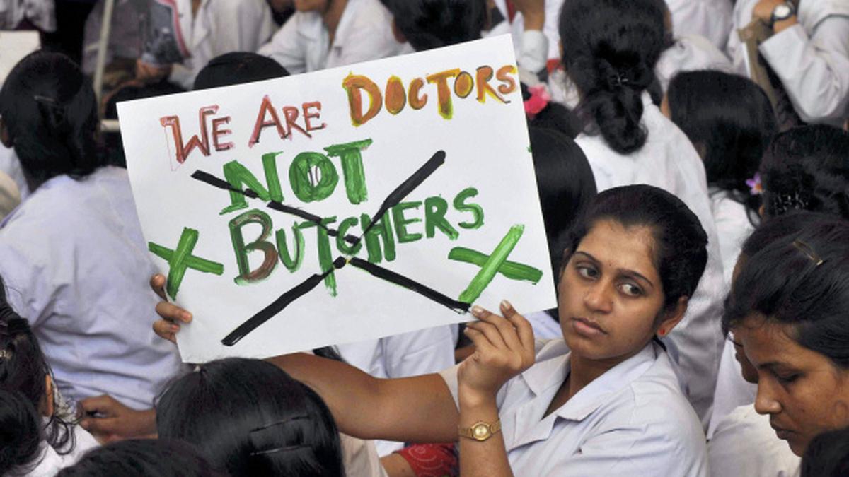 Hospital violence: Criminal cases filed against 7 medicos in Tripura ...