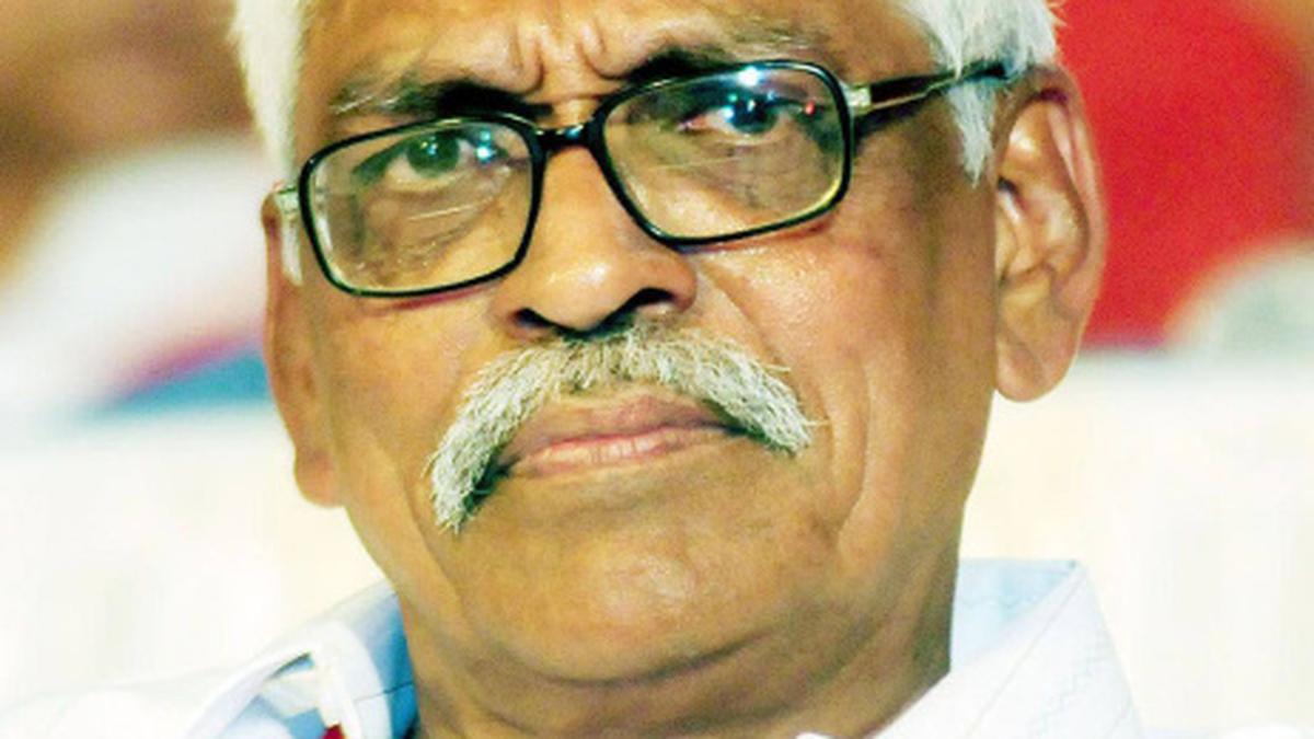 A.K. Padmanabhan re-elected CITU chief - The Hindu