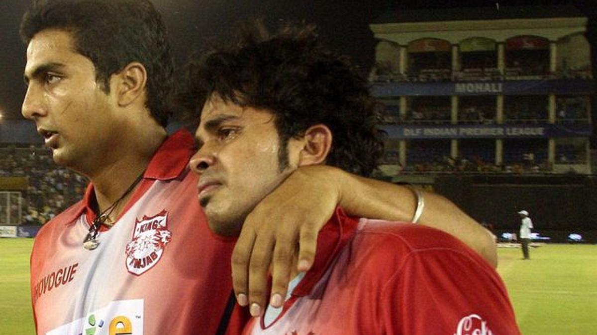 ‘Sreesanth was slapped, not elbowed’ - The Hindu