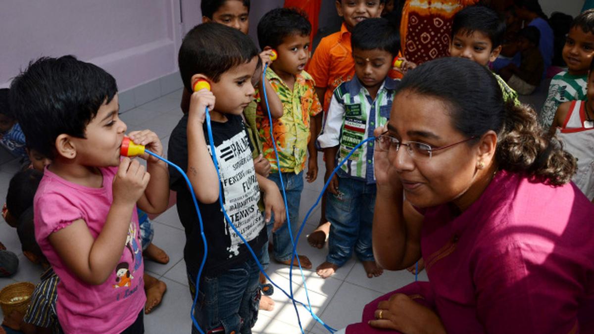 Teaching without books - The Hindu