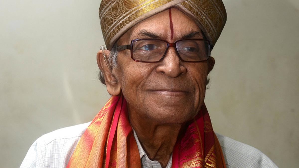 Veteran singer PBS passes away - The Hindu