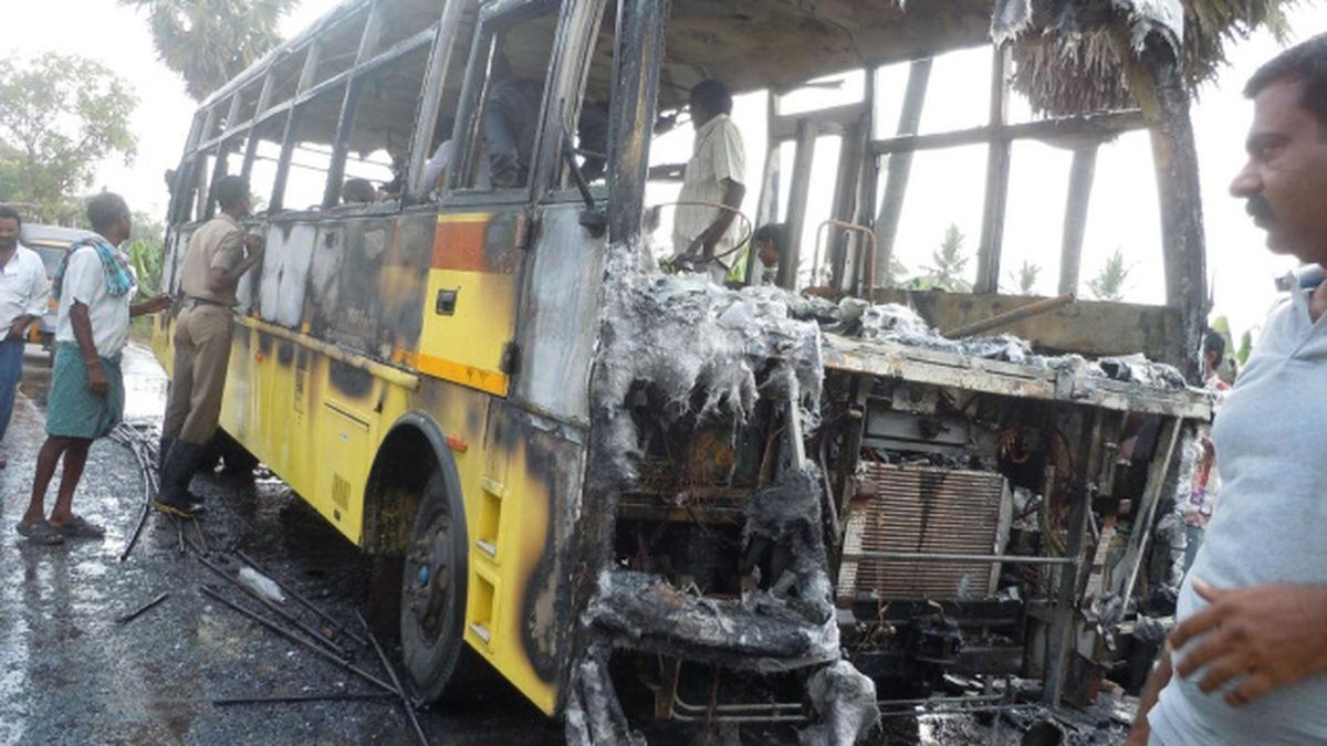 School bus goes up in flames, 40 students escape unhurt - The Hindu
