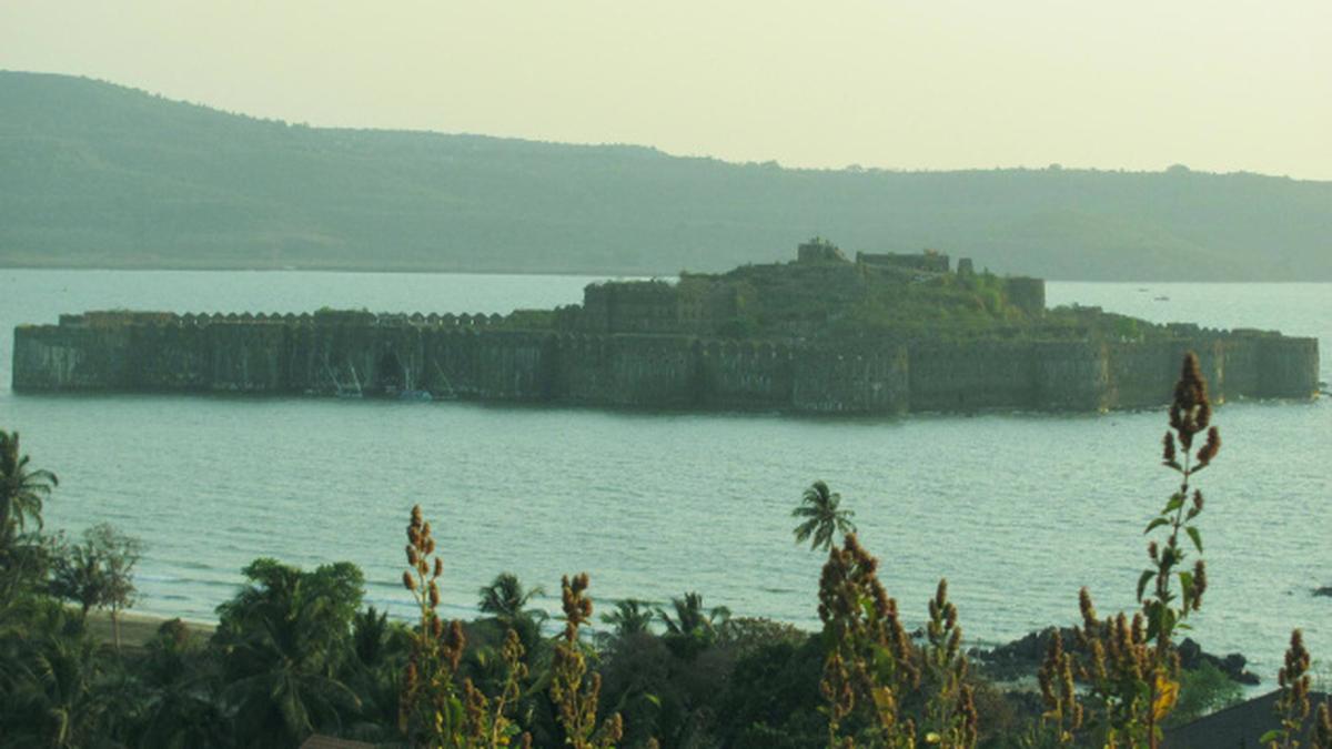 Of fort and fortitude - The Hindu