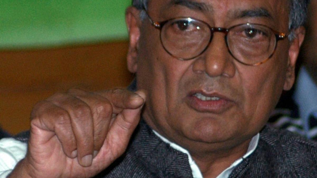 Sushma playing to the gallery, says Digvijay - The Hindu