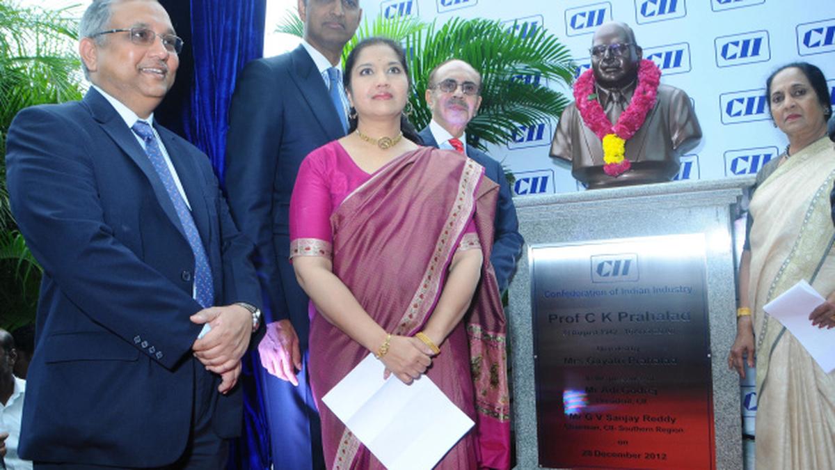 Prof. C K Prahalad’s bust unveiled - The Hindu