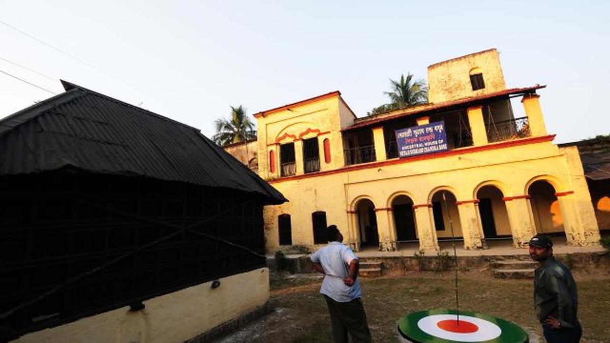 Heritage status for Netaji’s ancestral house - The Hindu