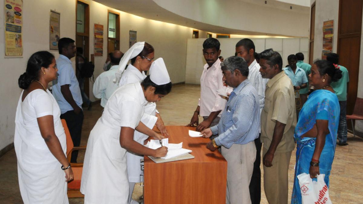 Karunanidhi’s dream building begins functioning as hospital - The Hindu