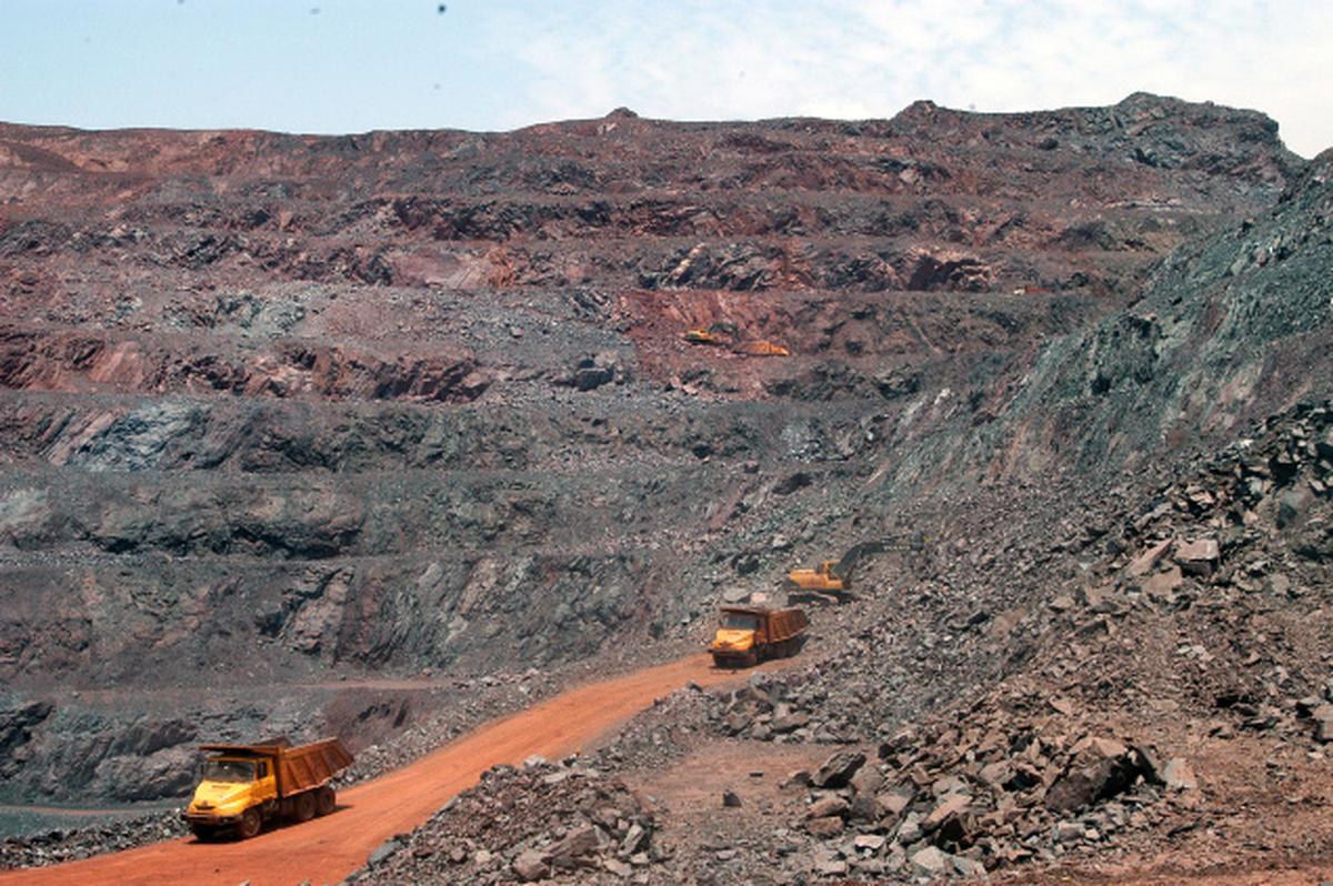 Bellary mining accused Mahesh arrested - The Hindu