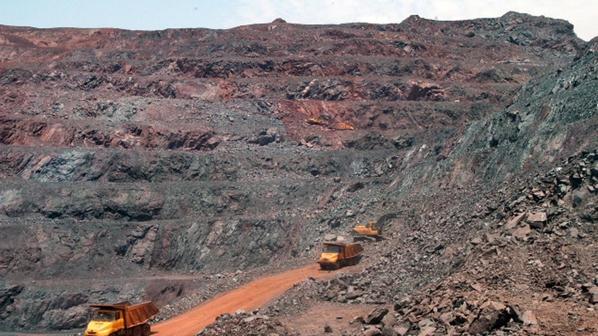 Bellary mining accused Mahesh arrested - The Hindu