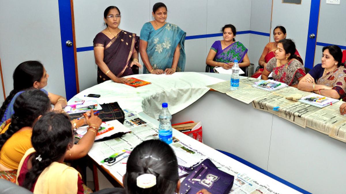Crash course conducted to empower women - The Hindu