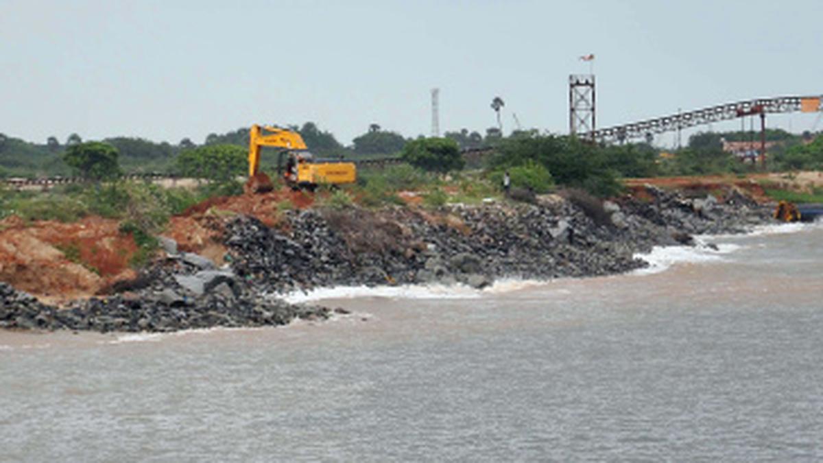 Ennore Port to go for 3 quays in container terminal project - The Hindu