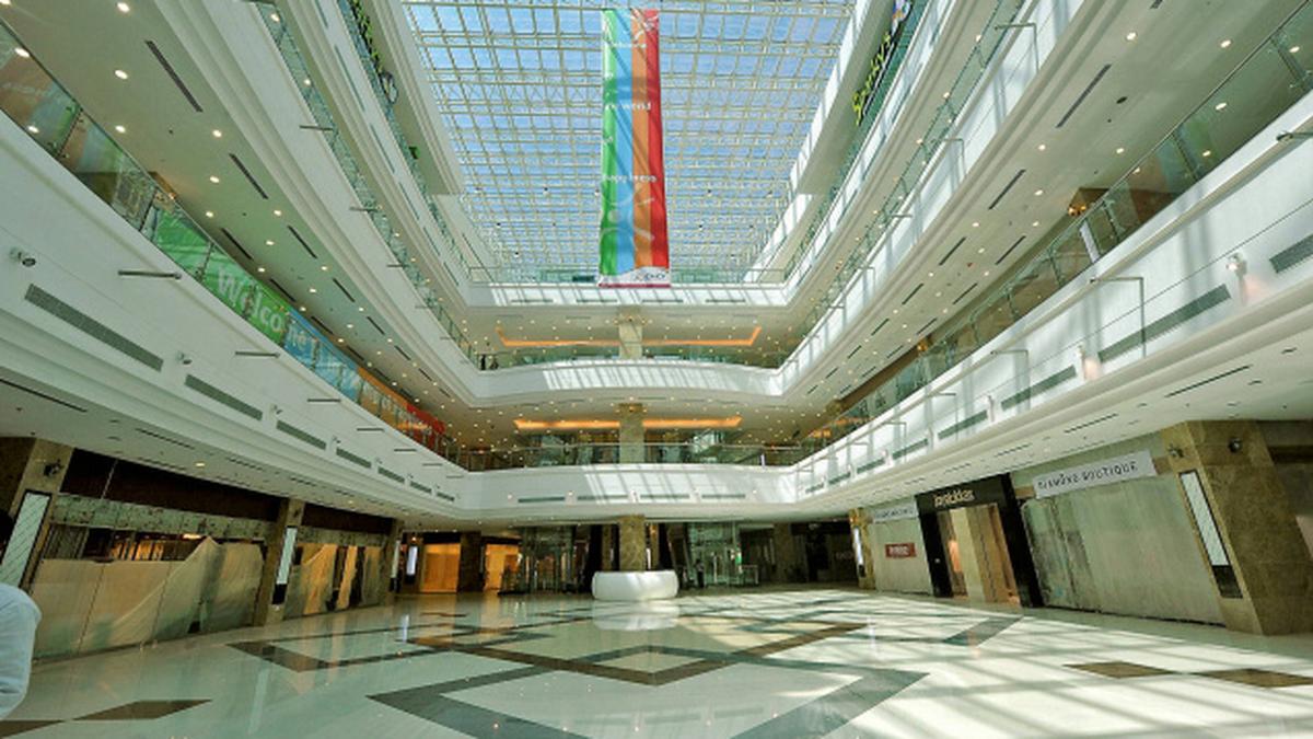 Lulu opens to many wows, some woes - The Hindu