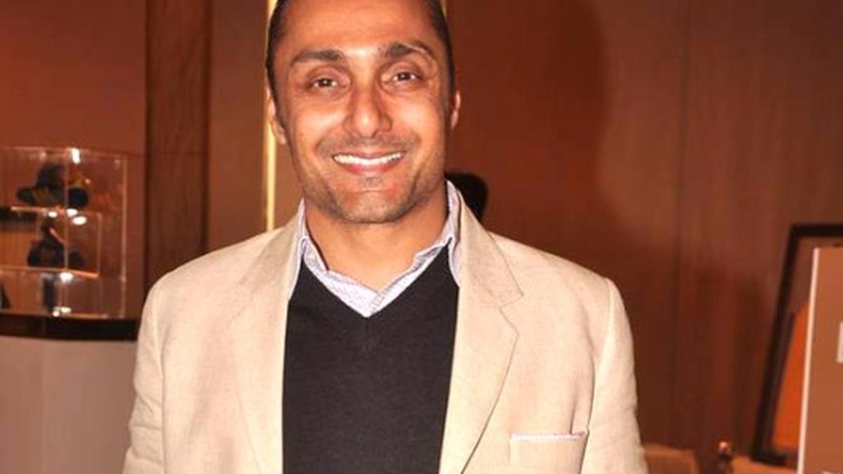 Rahul Bose and his alternative views - The Hindu