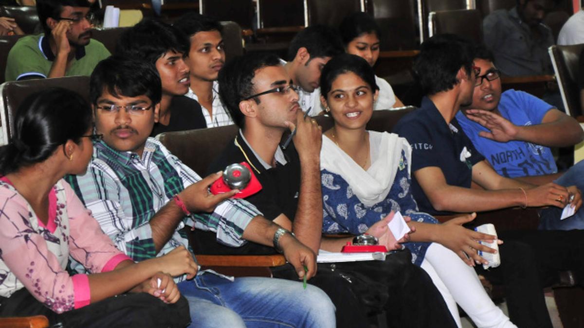 MVSR College corners glory at Quizzotic - The Hindu