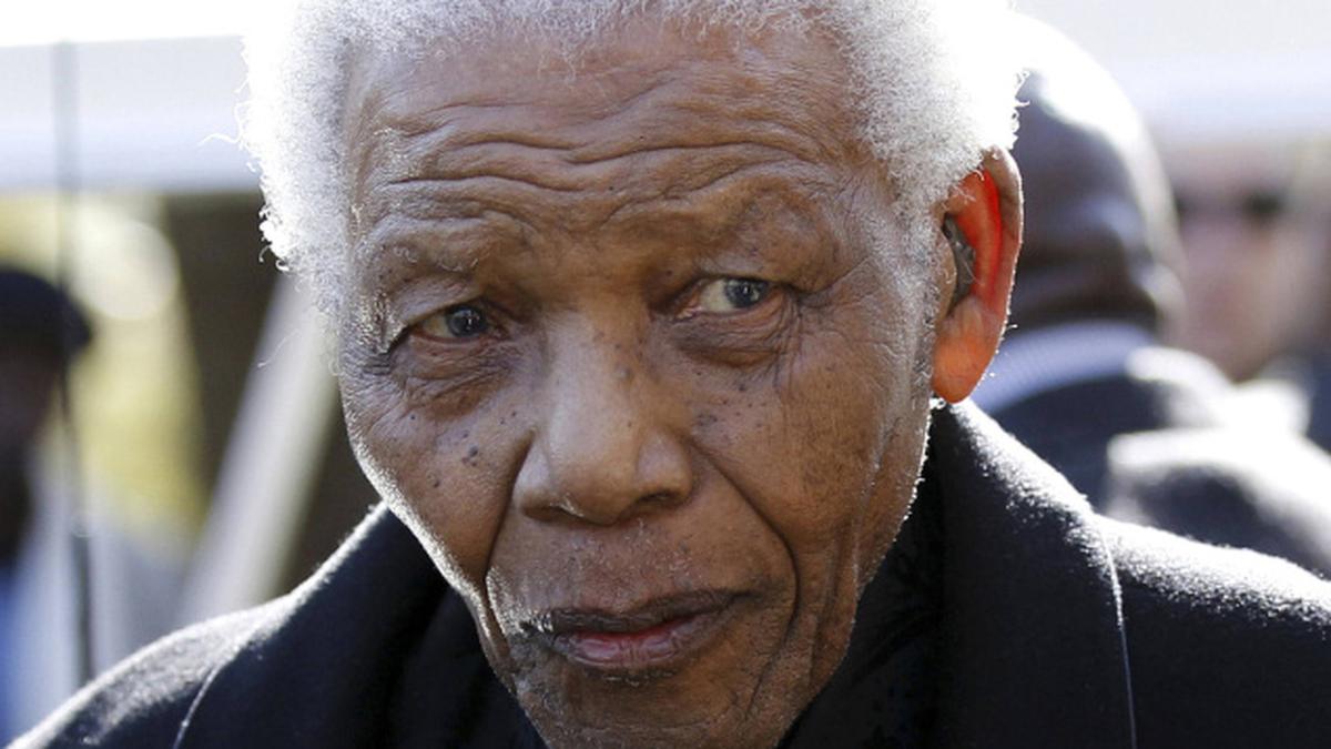 Nelson Mandela Responding To Treatment The Hindu