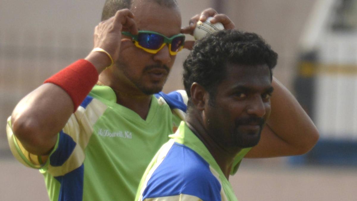 Murali holds centre-stage - The Hindu