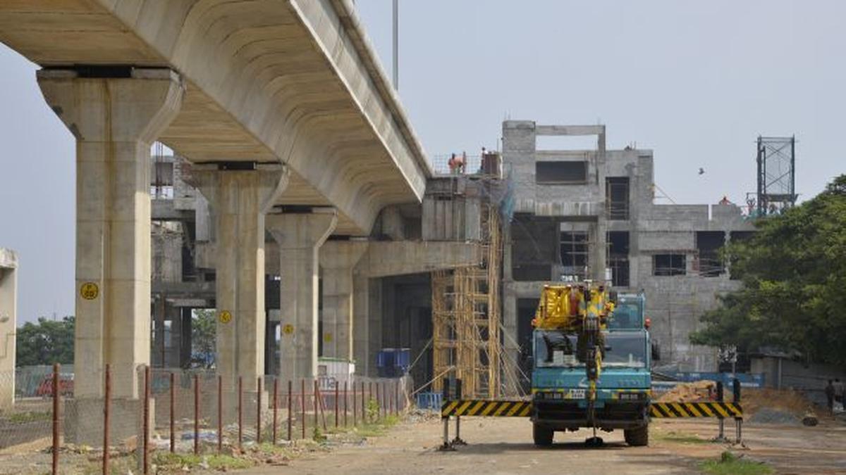 Chennai Metro Rail work sees daylight at Koyambedu - The Hindu