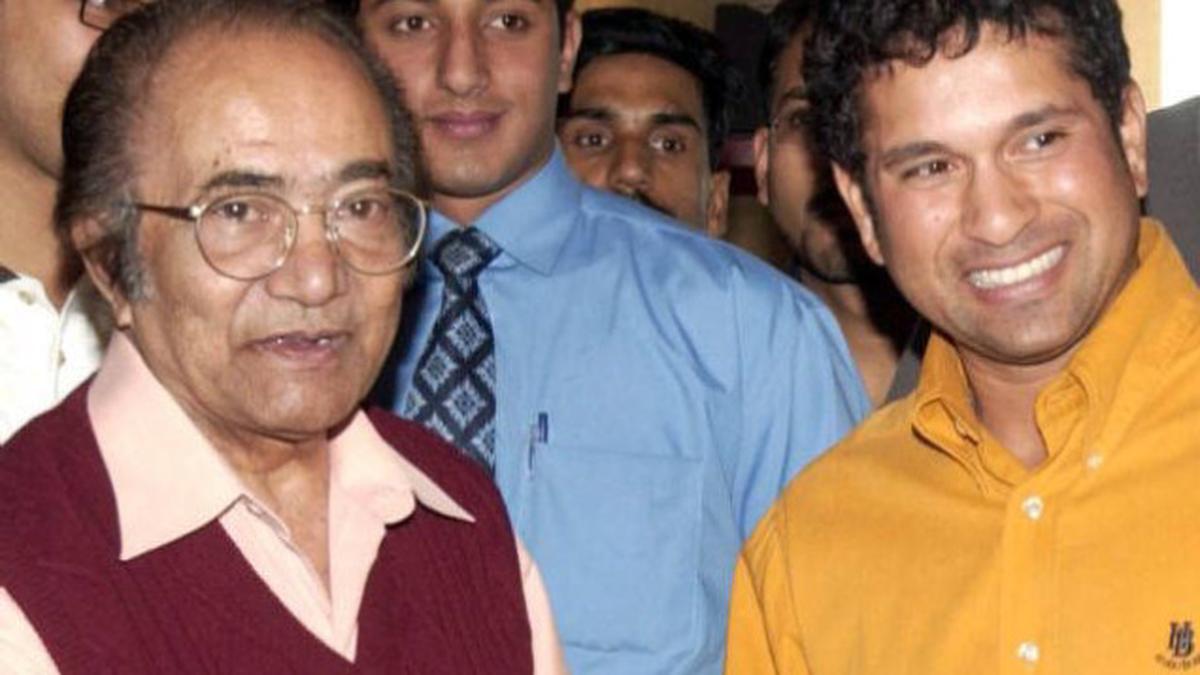 Hanif Mohammad rates Sachin over Bradman - The Hindu