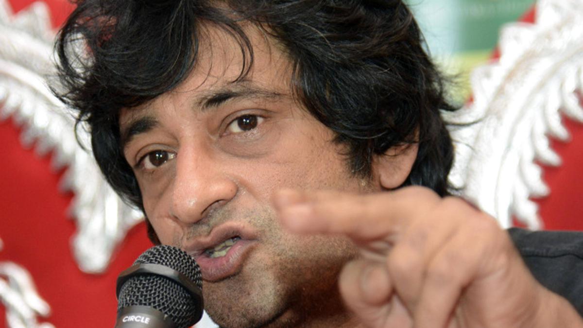 A dark film need not be sleazy: Ajay Bahl - The Hindu