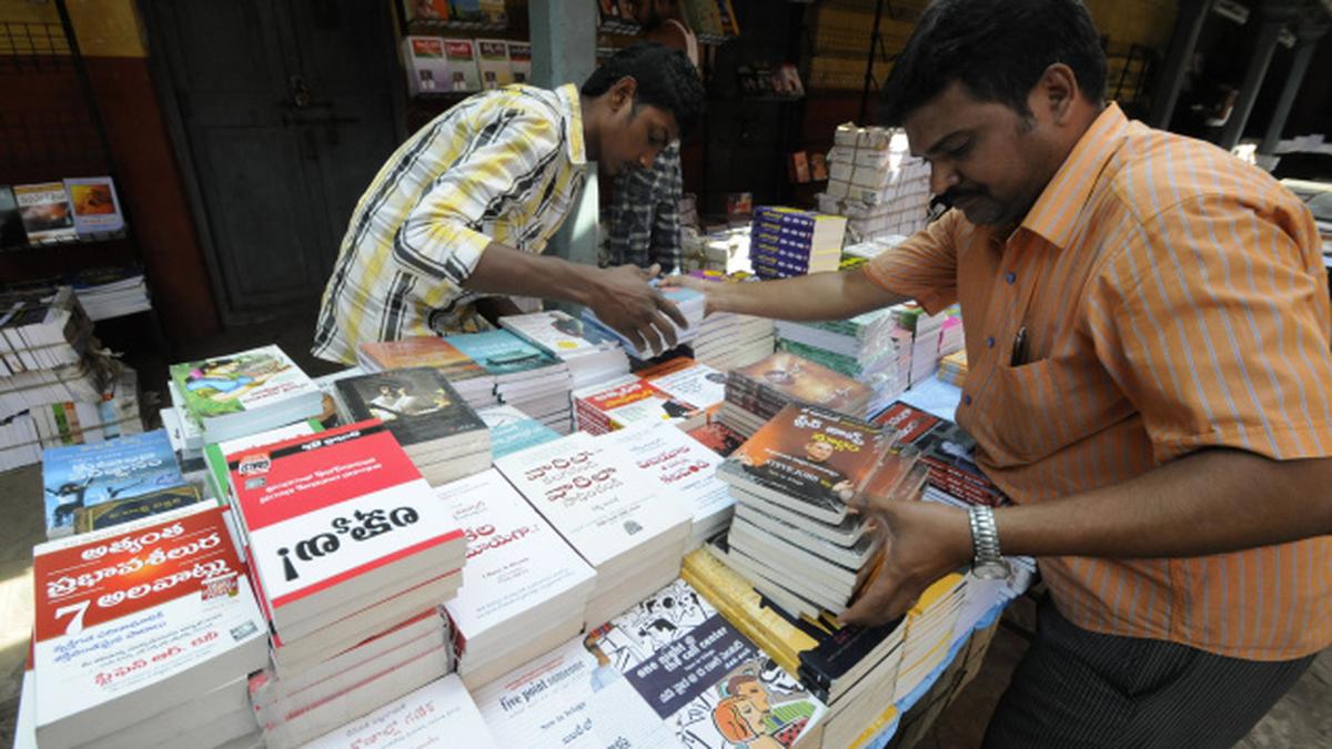 Visalaandhra Book Fest begins - The Hindu