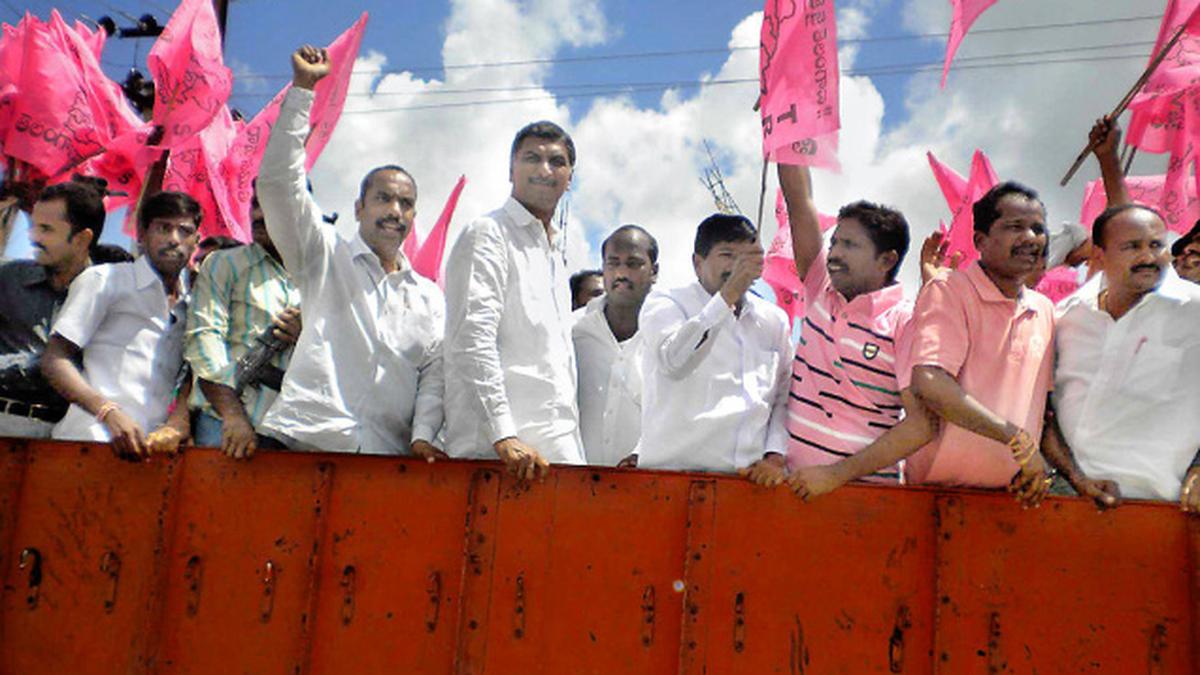 ‘Sagara Haram’ galvanises support for ‘T’ cause - The Hindu