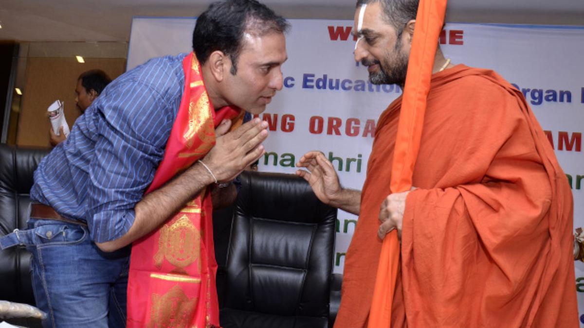 Mohan Foundation educates people on need for organ donation - The Hindu