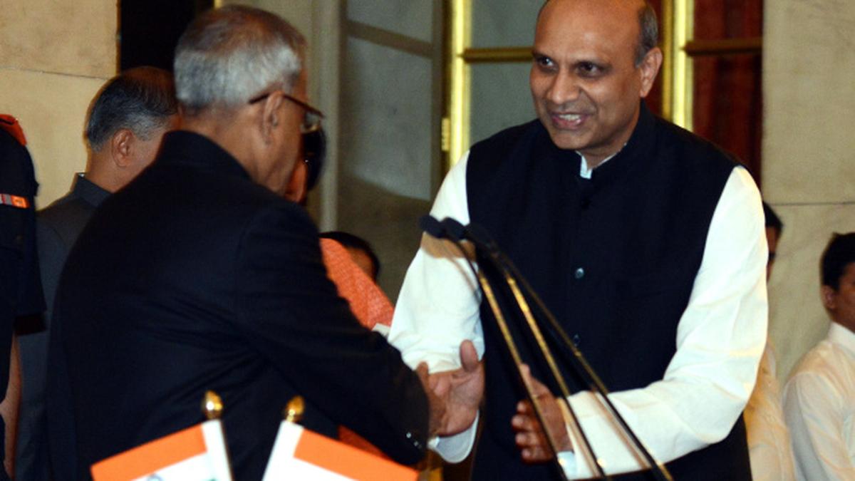 Raju says he will carry forward ‘good work’ done by Sibal - The Hindu