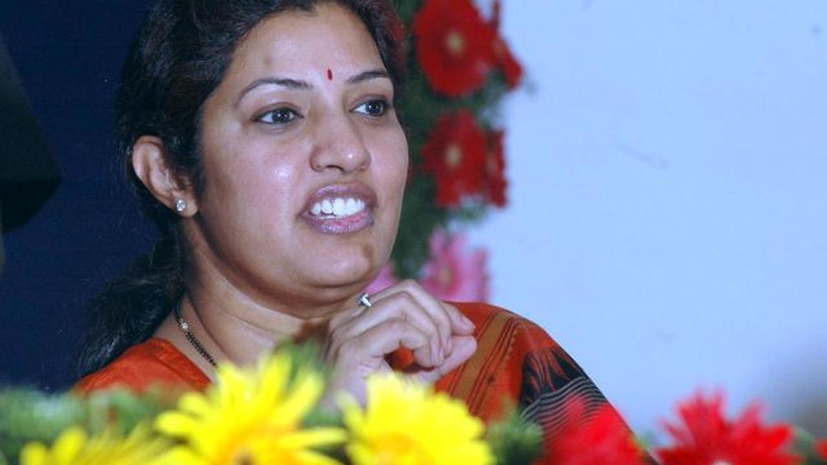 Purandeswari thanks all who made SilkAir flight a reality - The Hindu