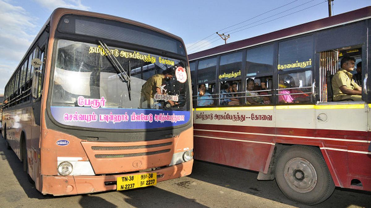 ‘New town bus colours confuse commuters’ - The Hindu