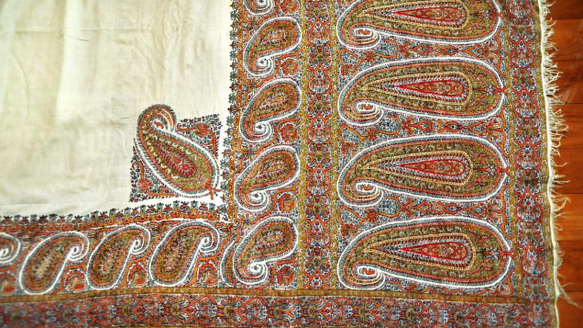 Bringing back the grand old jamavar shawls and their magic weave - The ...