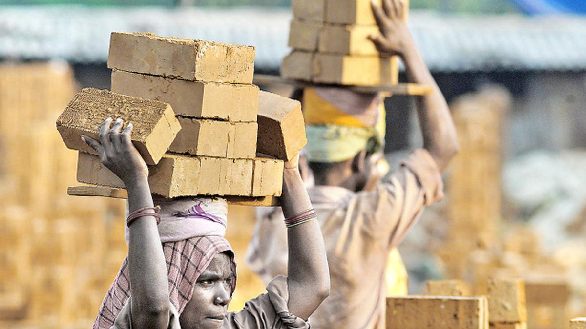 Study on living conditions of migrant workers - The Hindu