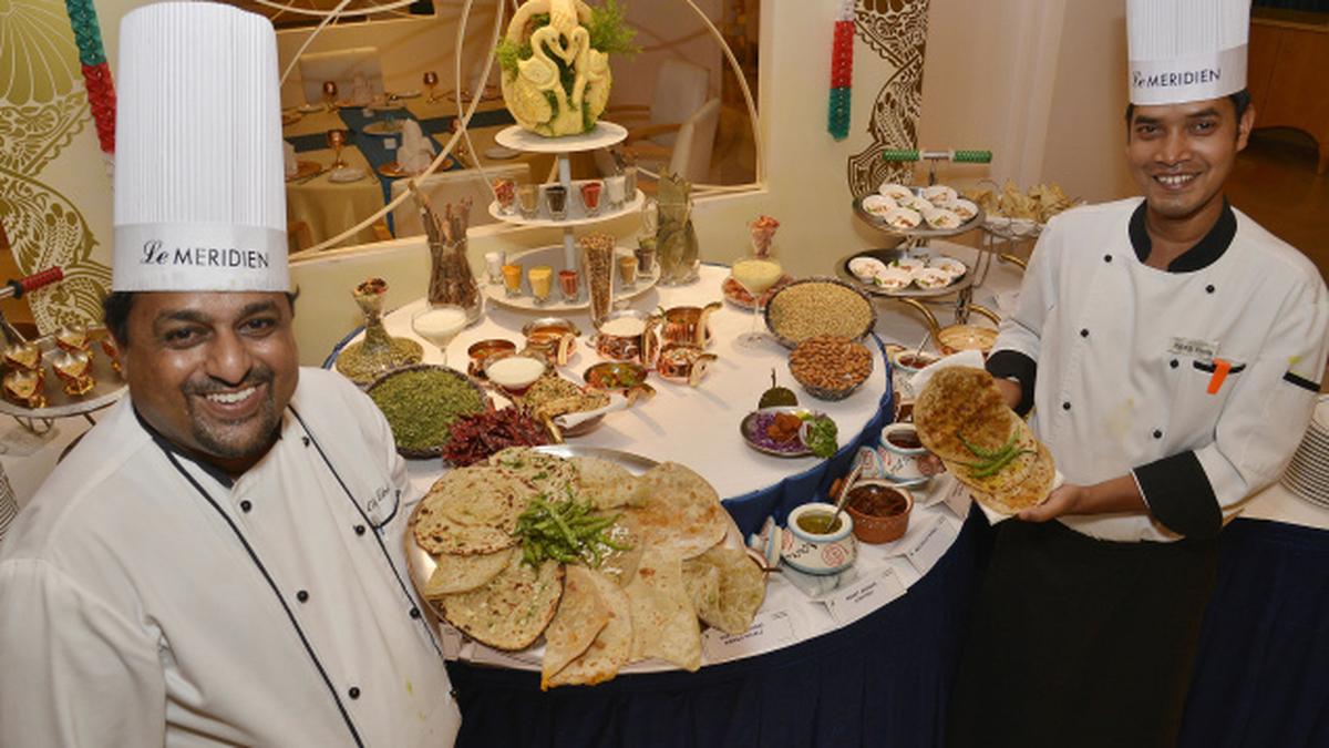 A tribute to the Parathewali Gali - The Hindu