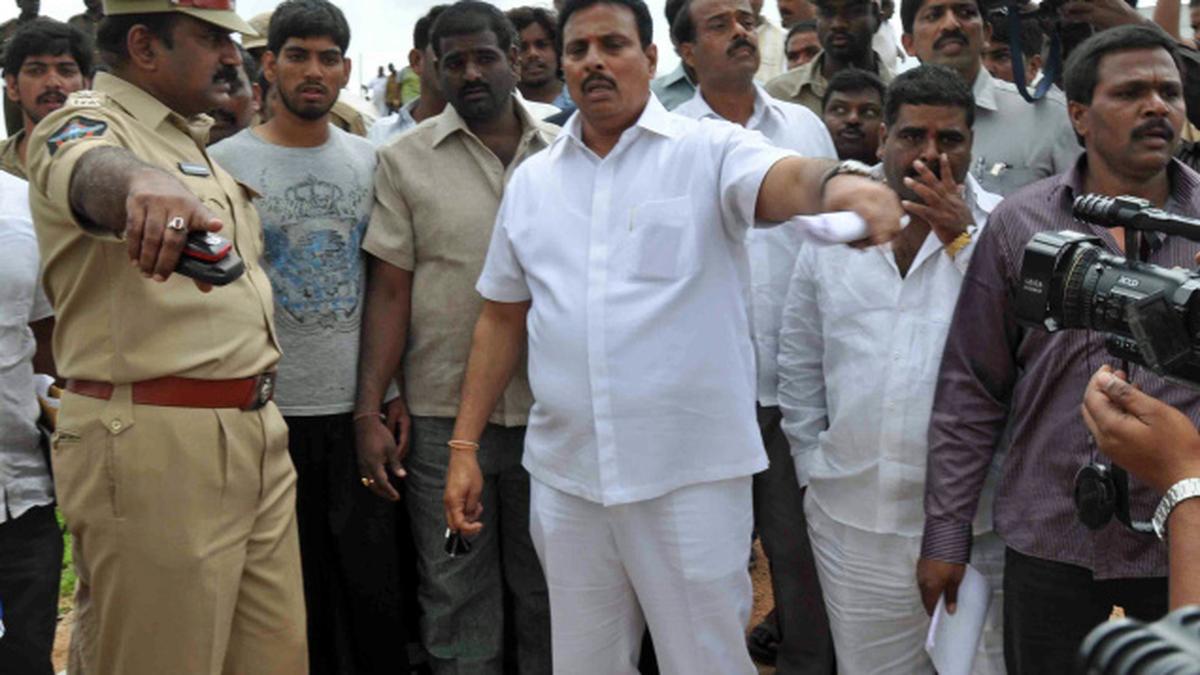 Krishnashtami row: case against Danam - The Hindu