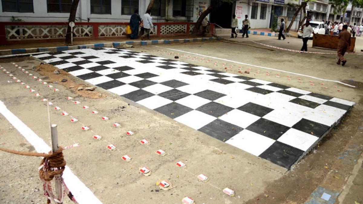 Corporation designs model for standard speed breaker - The Hindu