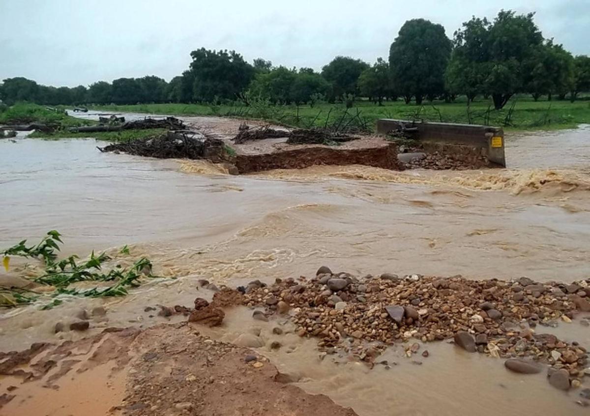 Flood cuts off 24 villages in Adilabad district - The Hindu