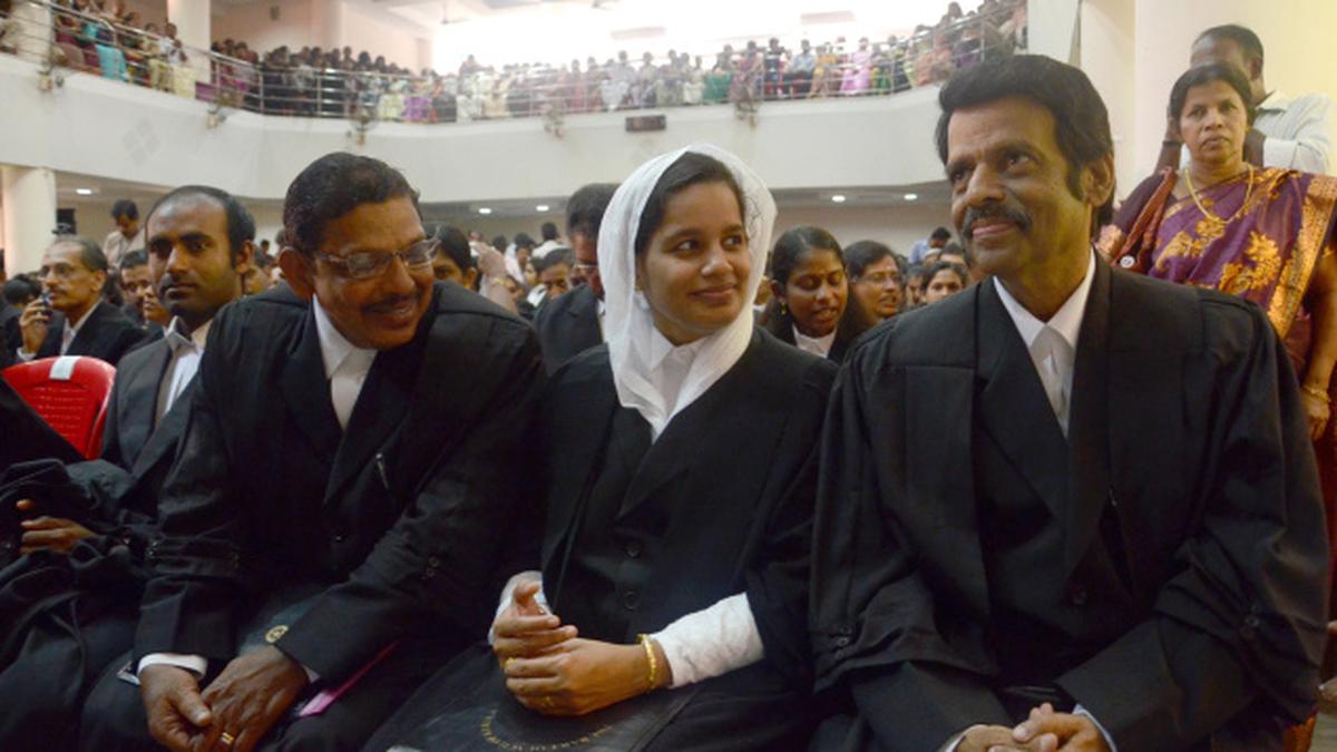 Actor Balachandra Menon enrolled as lawyer - The Hindu