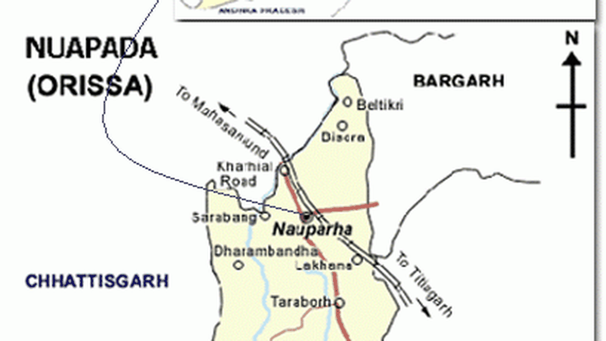 Maoists kidnap, kill police official - The Hindu