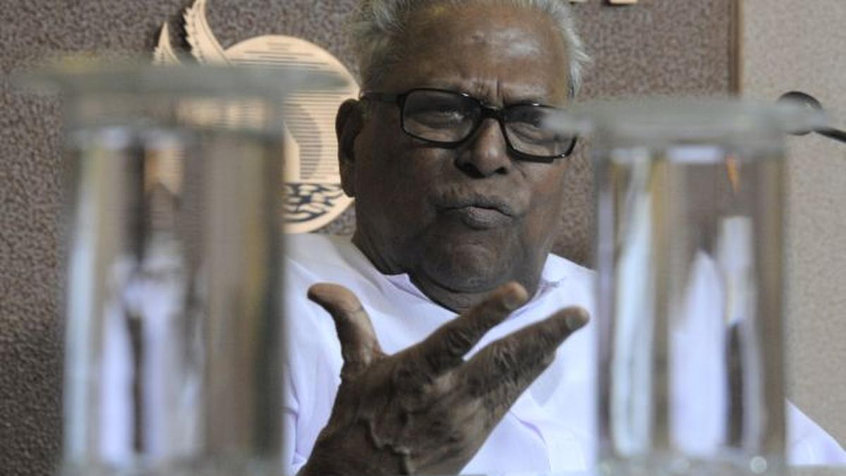 CPI(M) censures Achuthanandan - The Hindu