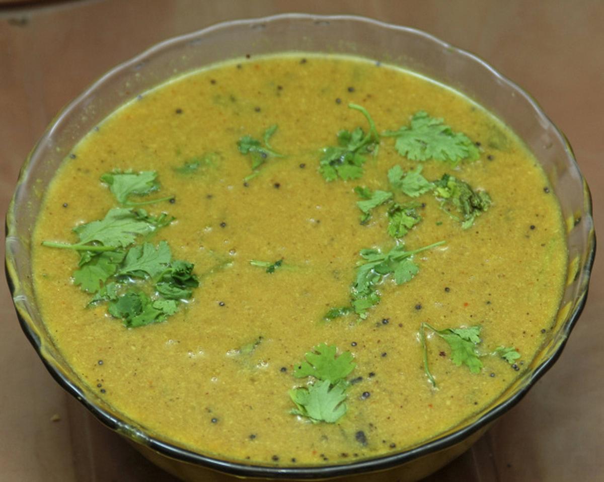 My grandma’s recipe: How to make …… Poricha Sathumadu (Rasam) - The Hindu