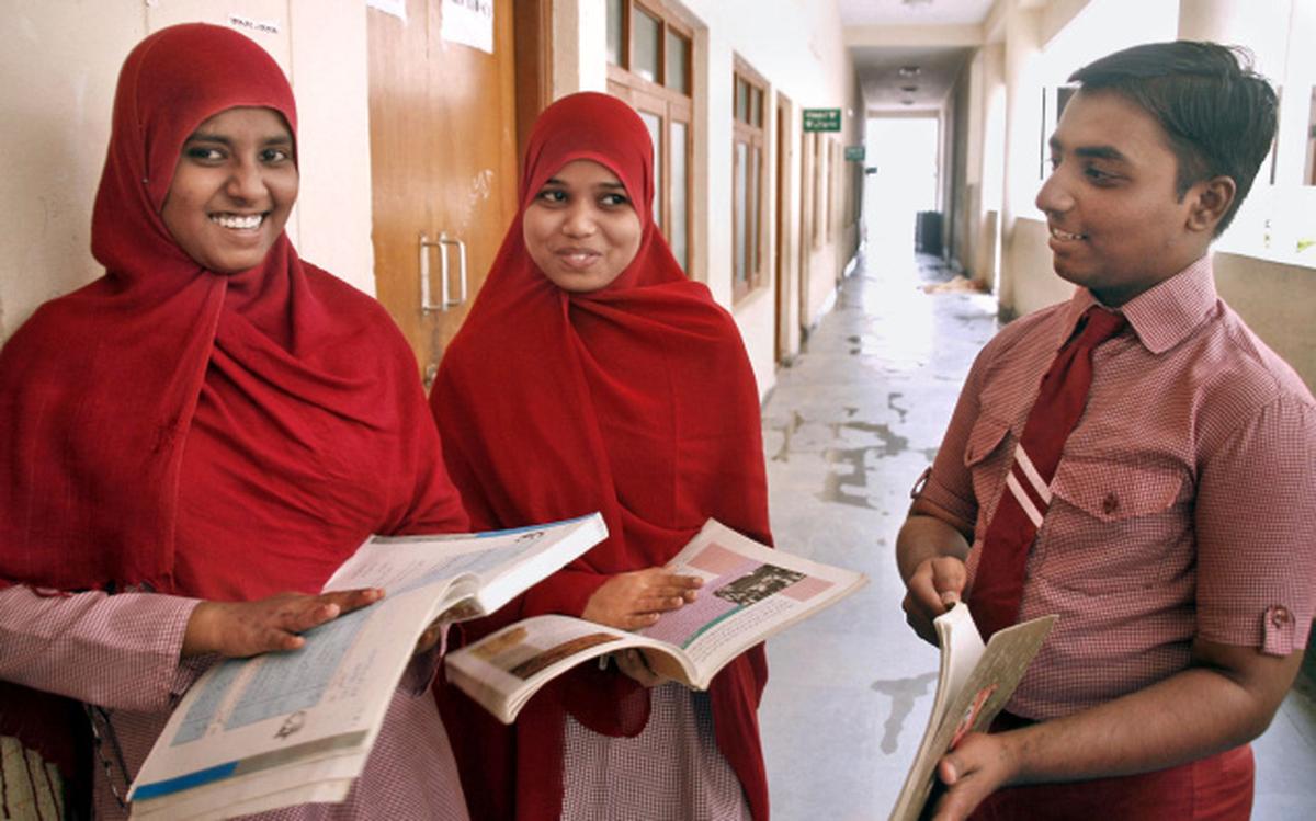 Hats off to Model School students of old city - The Hindu
