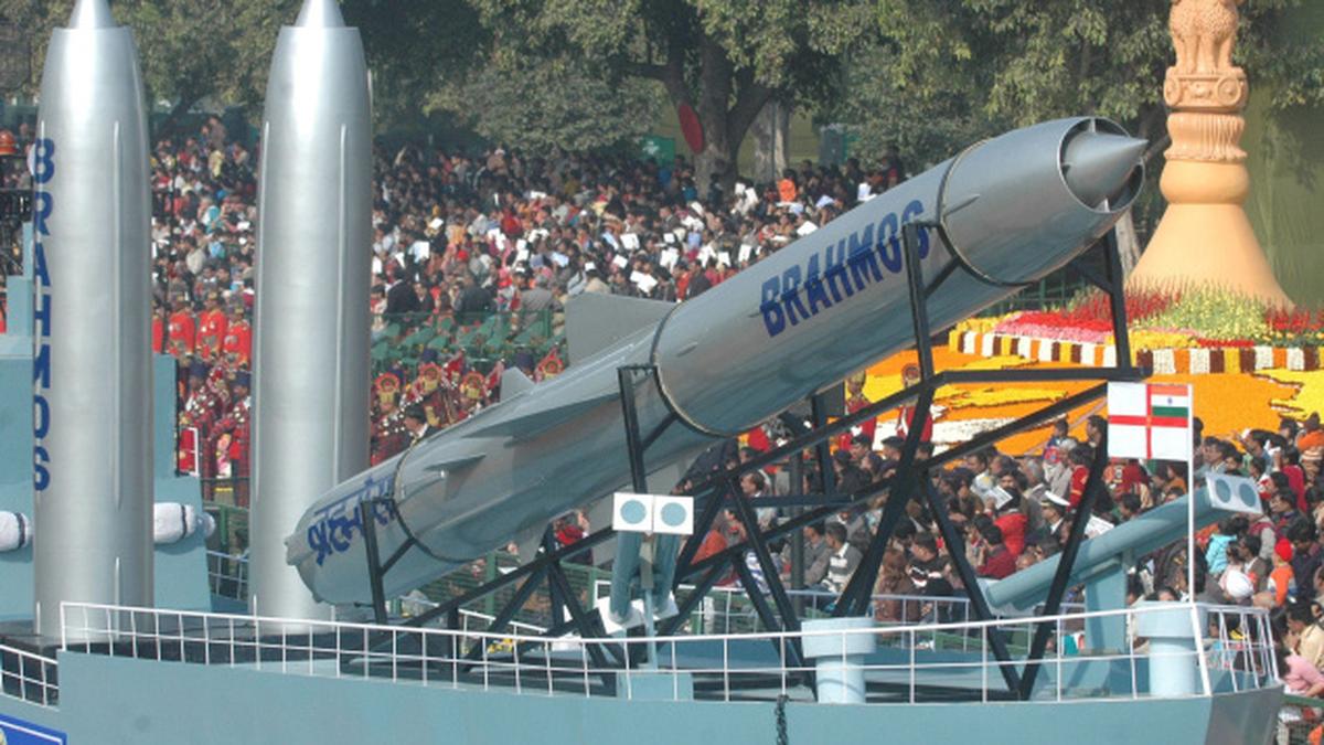 Russia, India to test-fly hypersonic missiles by 2017: BrahMos chief ...