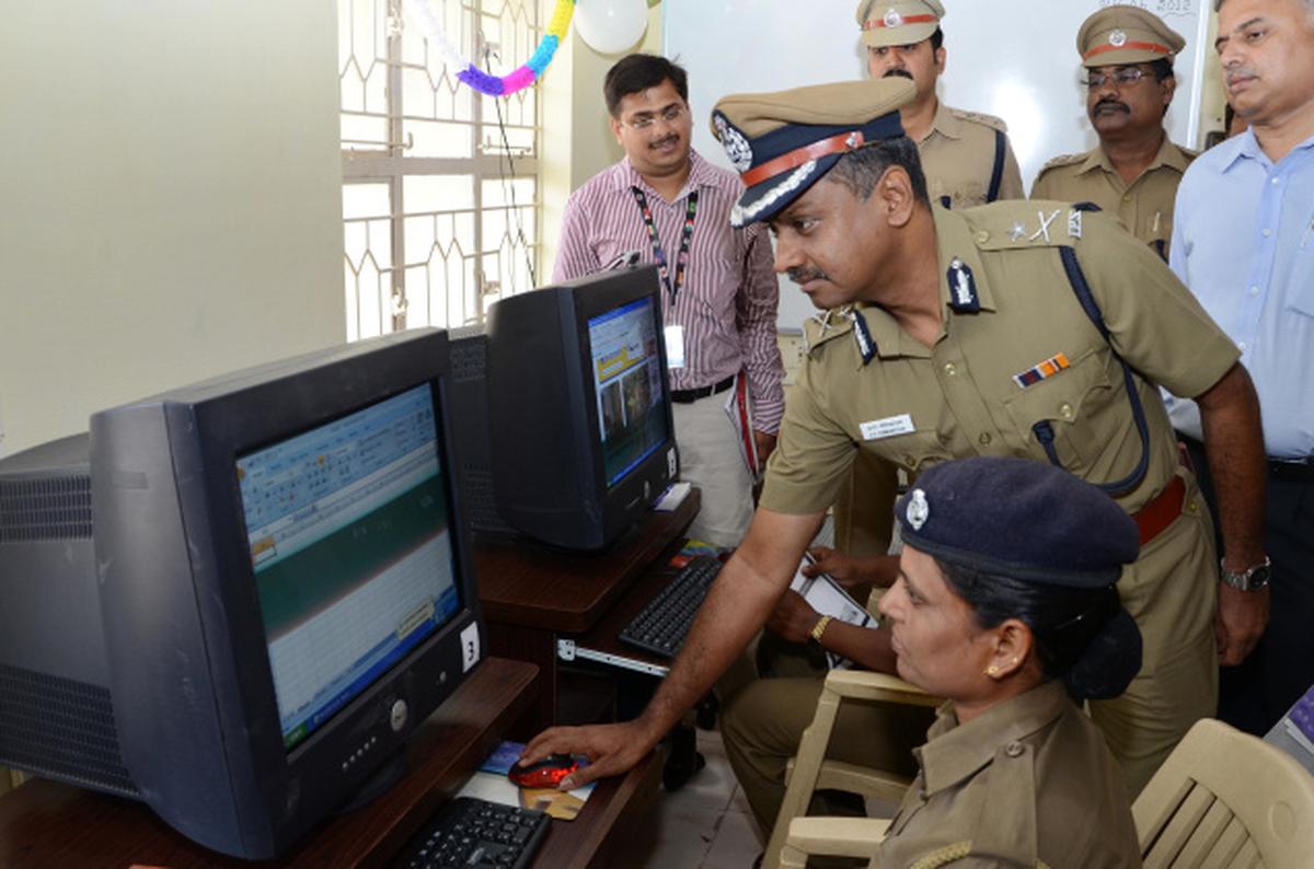 Police Commissioner inaugurates computer training centre - The Hindu