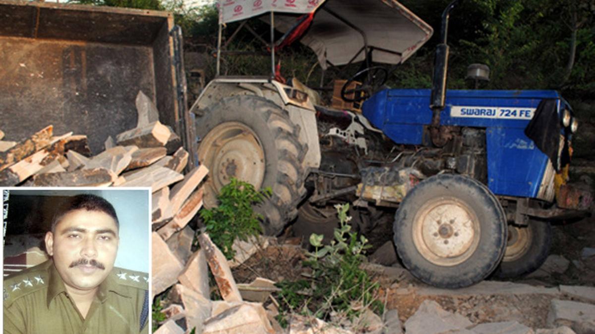 Mining mafia mows down young IPS officer in Morena - The Hindu