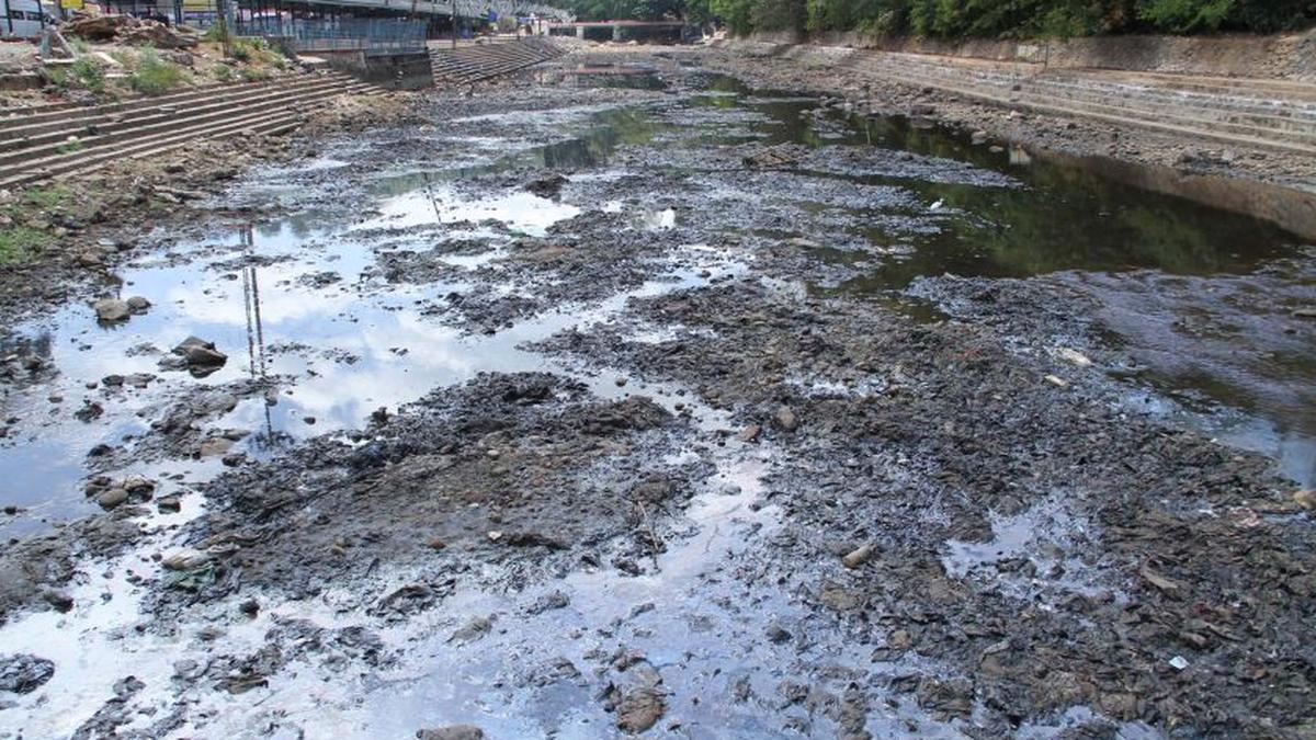 River Pampa yet to be cleaned of filth - The Hindu